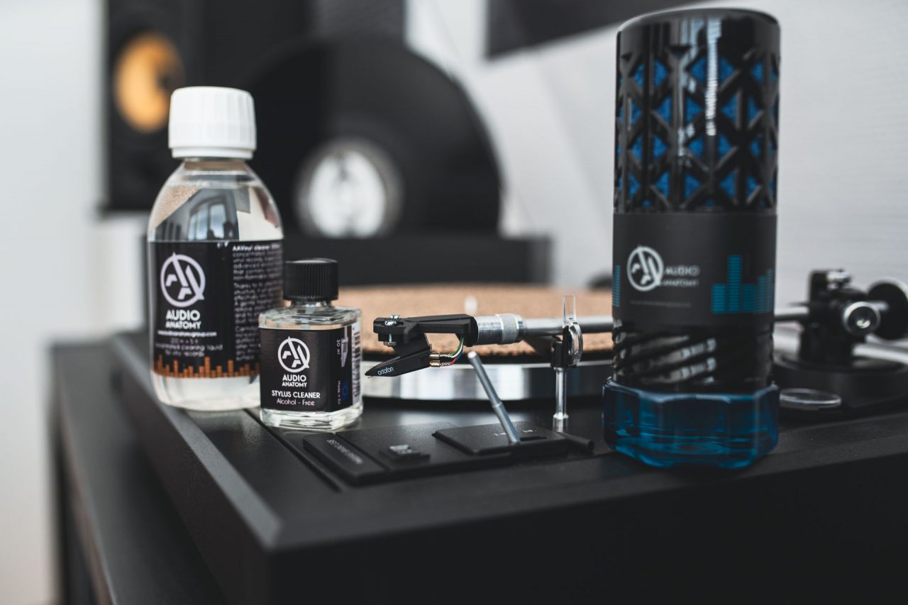 VINYL CLEANING LIQUIDS • Ready-to-use or concentrated • Audio Anatomy